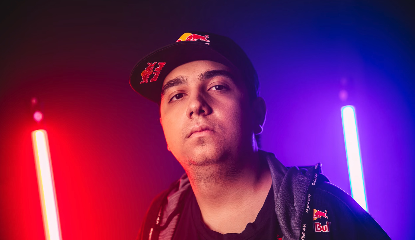 【VALORANT】cNed(シーネド)の感度設定・使用デバイスとは？マウス・キーボードを紹介 | Better Buy