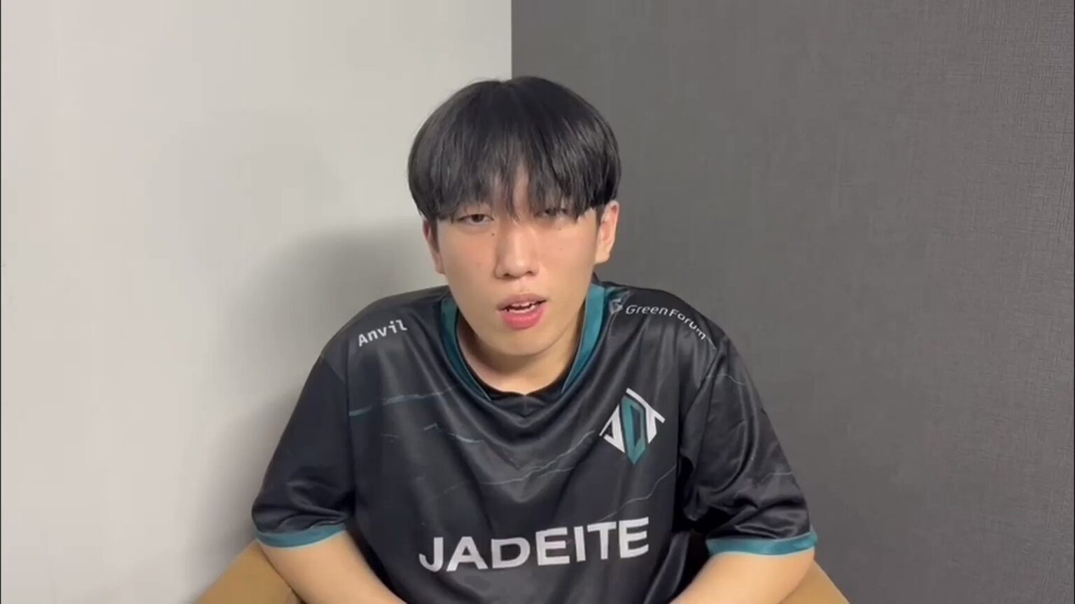 【VALORANT】Akame(アカメ)の感度設定・使用デバイスとは？マウス・キーボードを紹介 | Better Buy