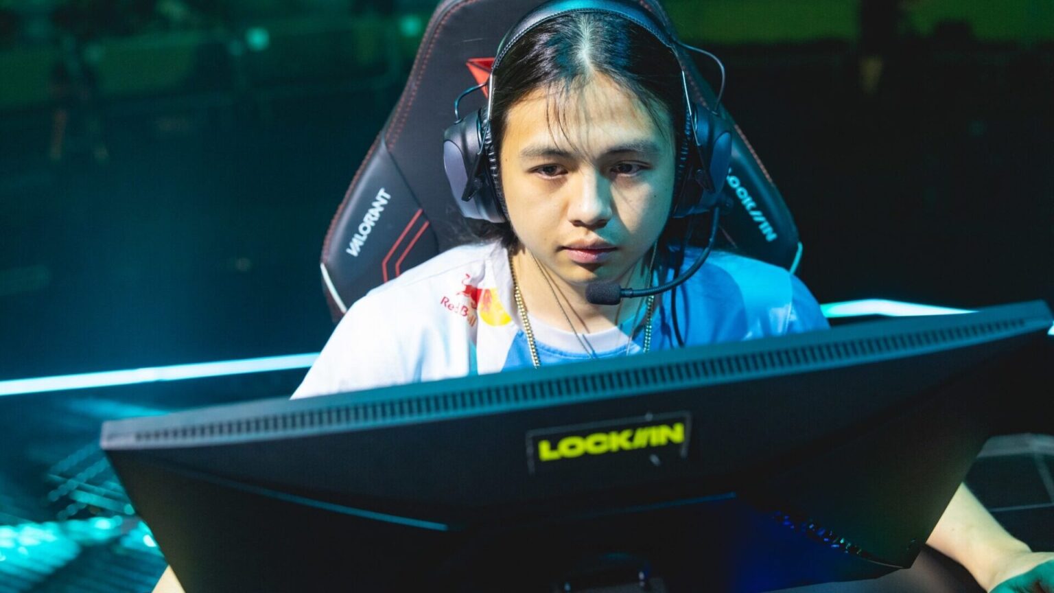 【VALORANT】Xeppaa(ゼパ)の感度設定・使用デバイスとは？マウス・キーボードを紹介 | Better Buy